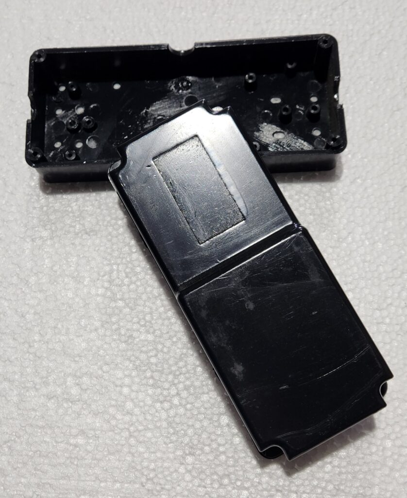 UM04A - MOTHERBOARD HOUSING (BLACK PLASTIC) | Cyclone