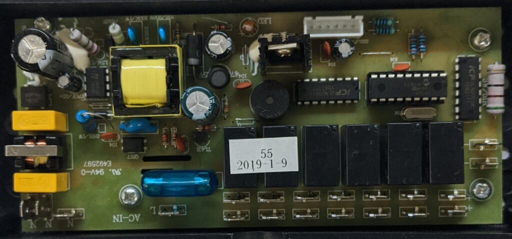 UM04L - MOTHERBOARD (LED LIGHTS ONLY) | Cyclone